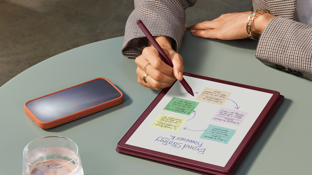 Amazon's New Kindle Scribe Lineup Adds Color, AI, and a Paper-Like Feel ...